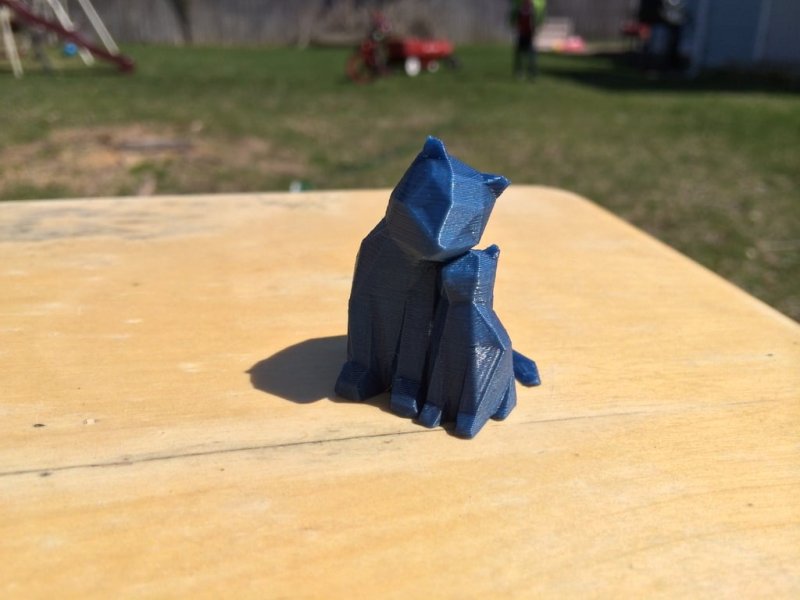 Low Poly Cuddling Cats! 3D Printer Model Download Free STL File - 3axis.co