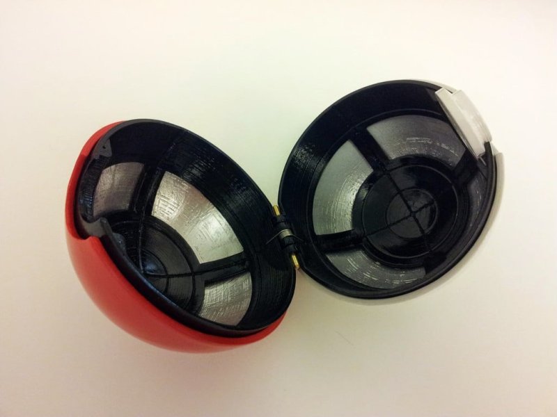 Working Pokeball / Pokeball Fonctionnelle 3D Printer Model Download ...
