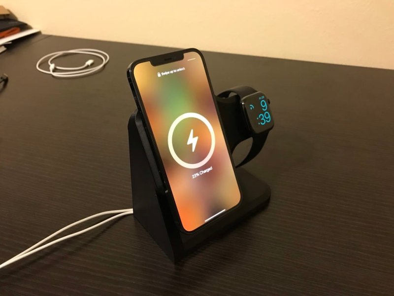 Revised Apple IPhone Magsafe And Apple Watch Charging Stand 3D Printer ...