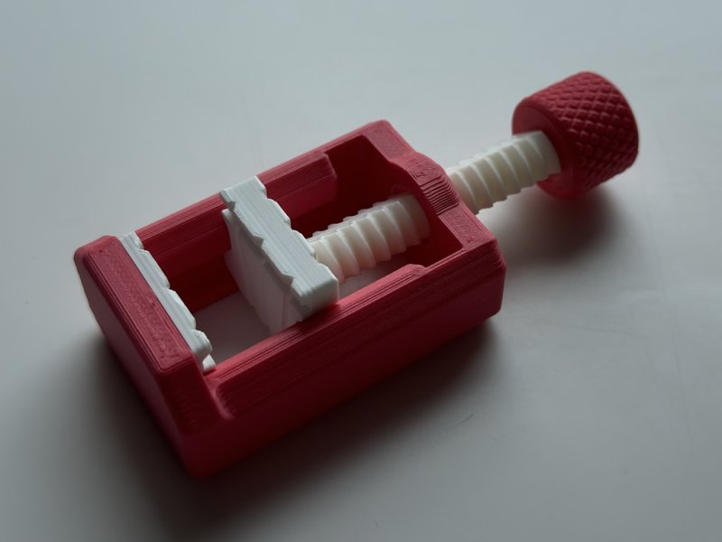 Small Vise 3D Printer Model Download Free STL File - 3axis.co