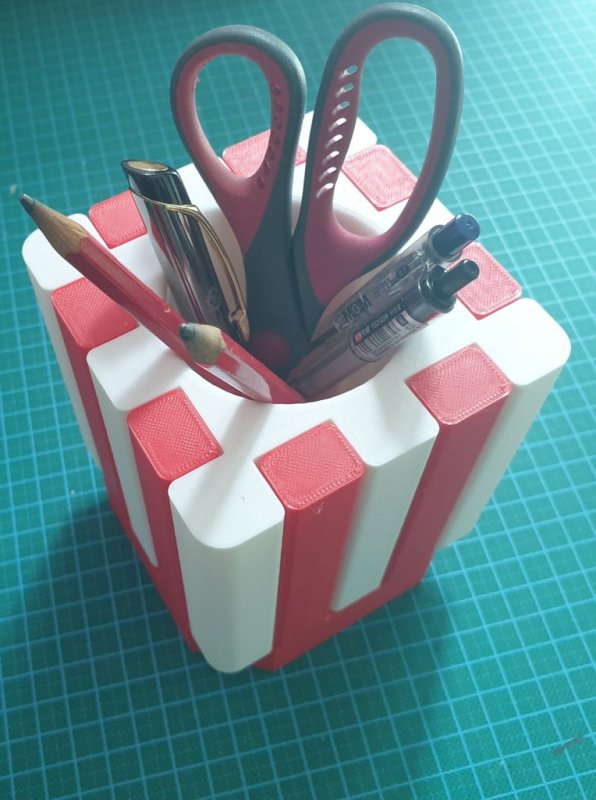 Two Colors Stylish Pencil Holder – Single Extruder, No Supports 3D ...