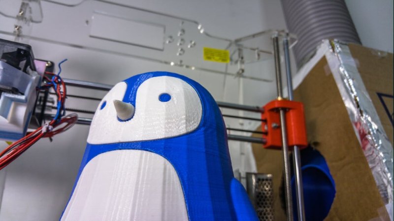 Cute 3D Printable Penguin/Baby Penguin With Drawer Organizer Secret ...